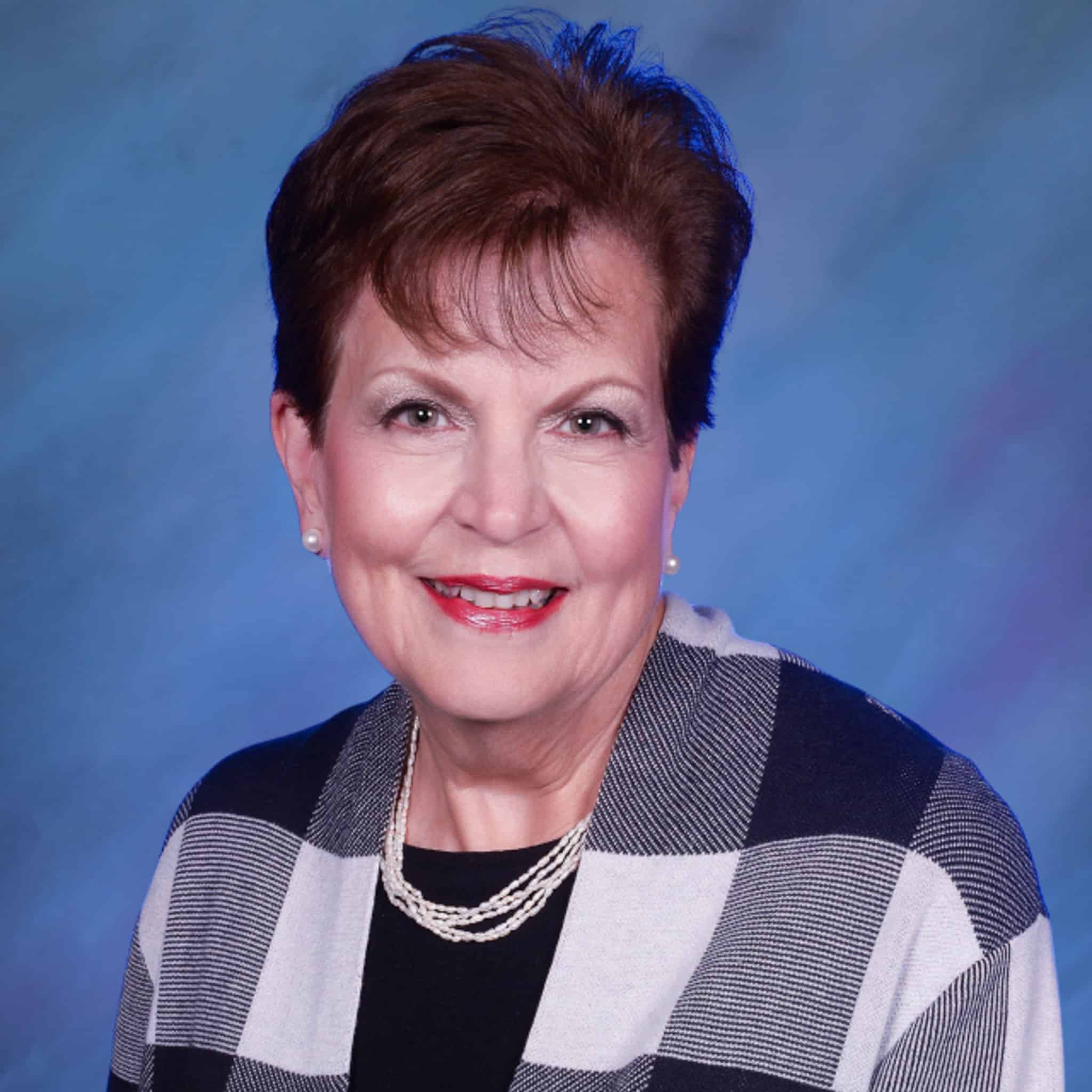 Our Faculty & Staff - St. James Academy