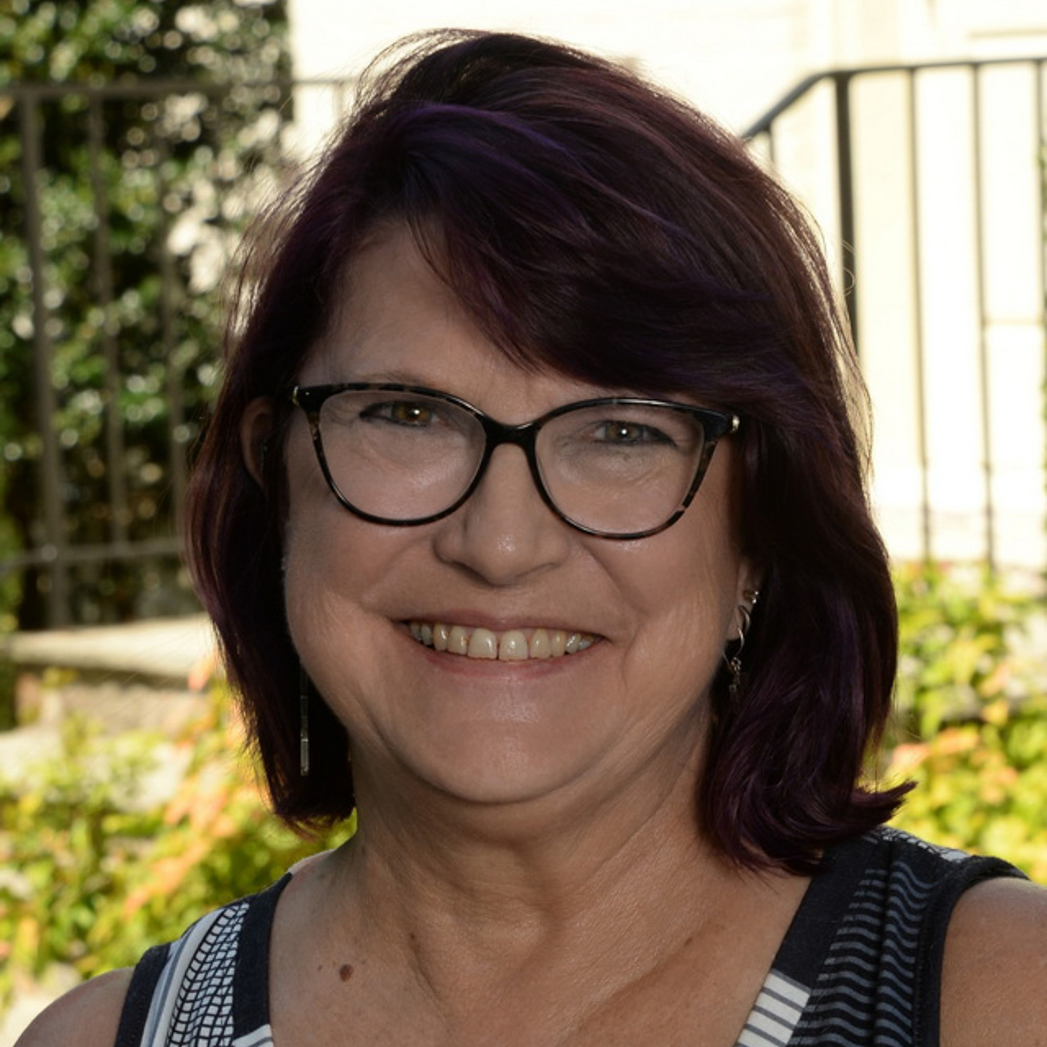 Our Faculty & Staff - St. James Academy